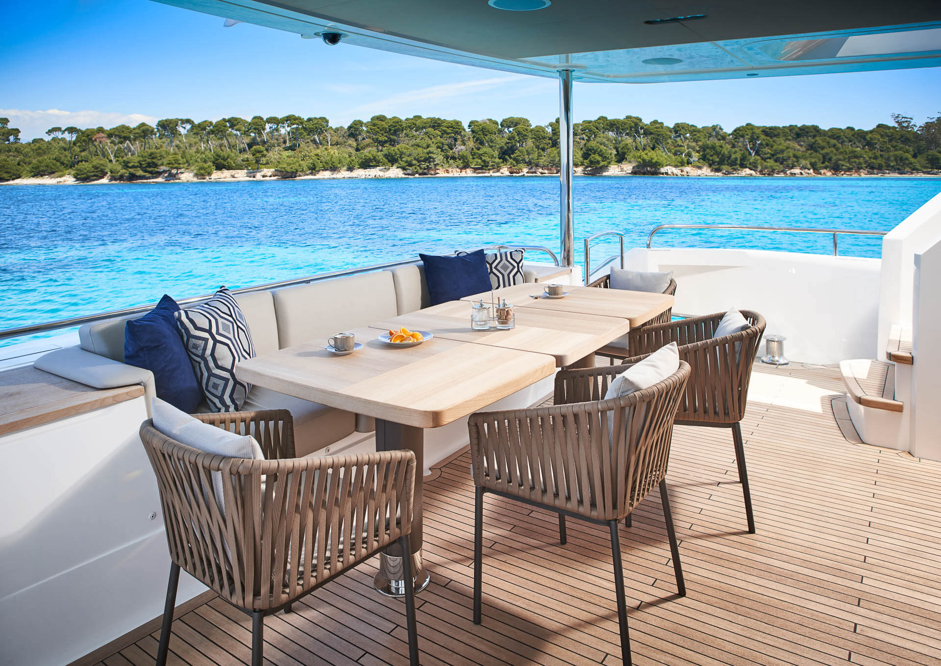 Princess 30M | Princess Yachts Sweden Norway Denmark