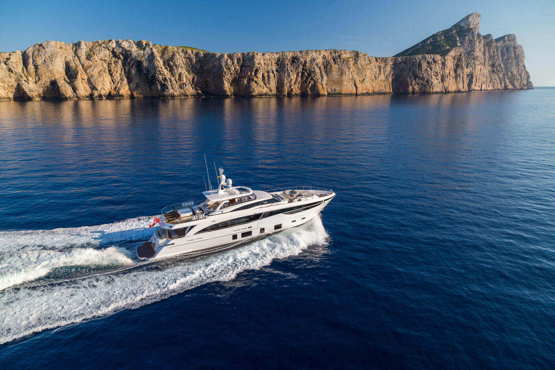 Princess 35M | Princess Yachts Sweden Norway Denmark