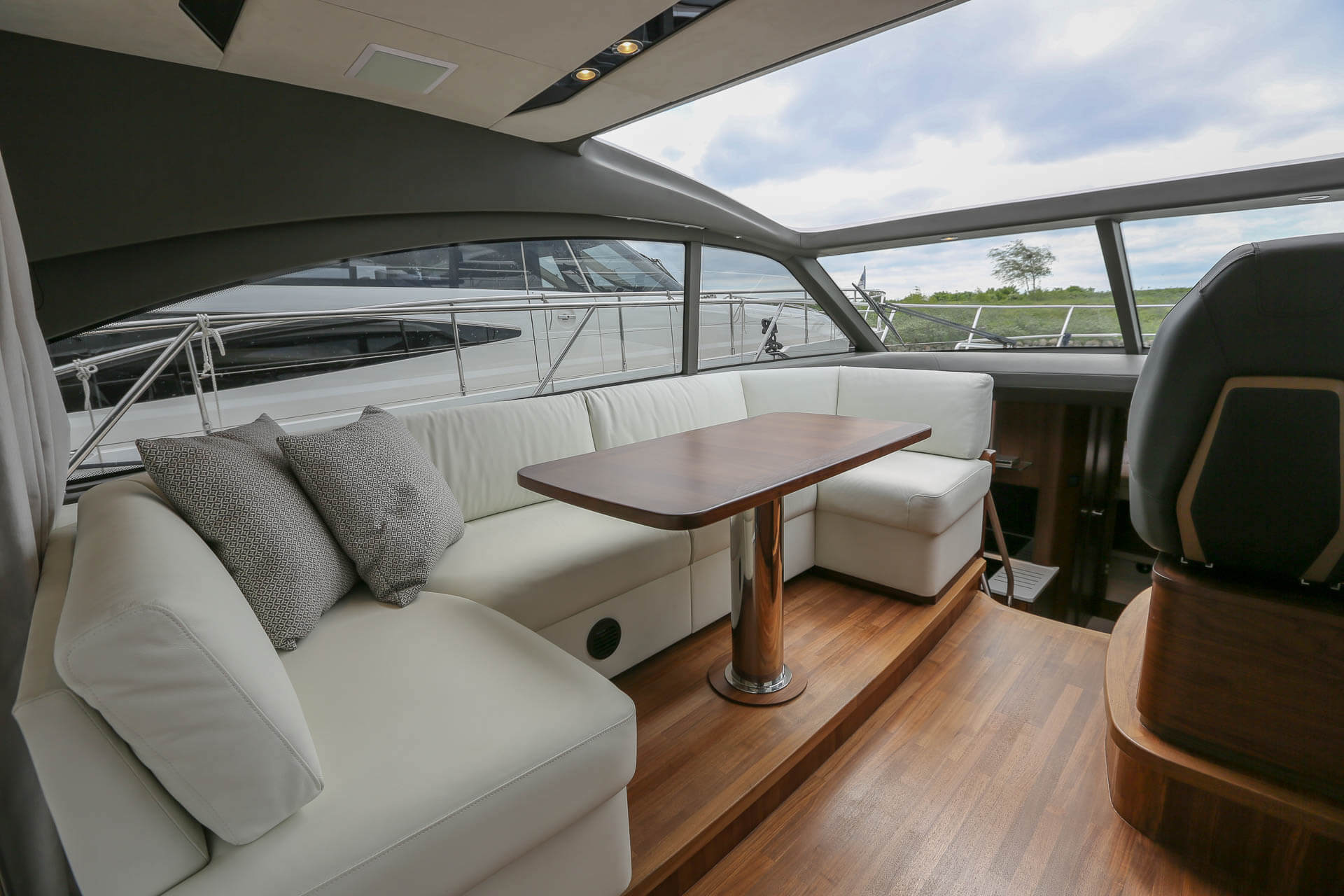 Princess V50 | Princess Yachts Sweden Norway Denmark